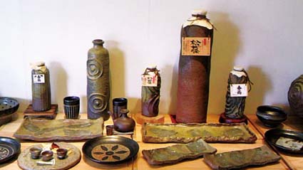 Paul Lorimer pottery exhibition and sale in Kochinda | Okinawanderer ...