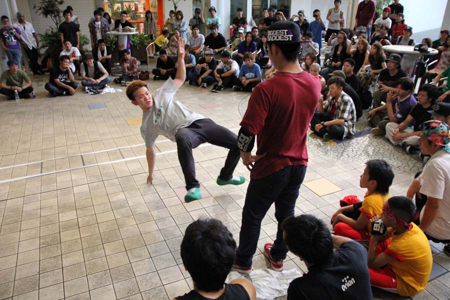 Koza Street Dance Festa looking for a champion | Okinawanderer Okinawa ...