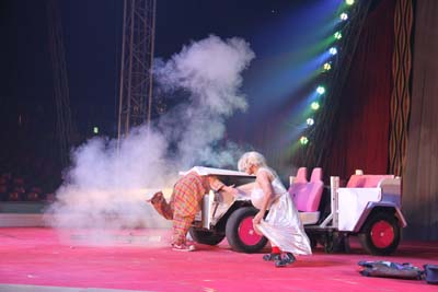 POP Circus dazzles, thrills Okinawa crowds | Okinawanderer Okinawa News ...